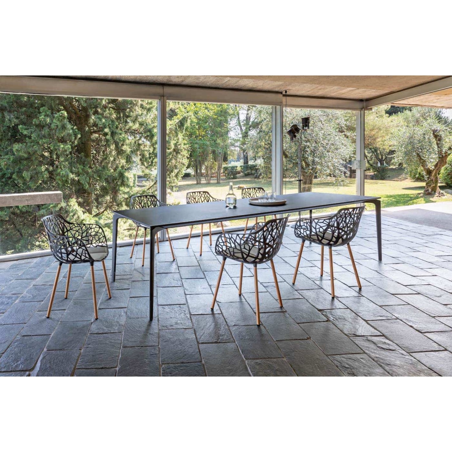 Fast Forest aluminium design tuinstoel met iroko poten
